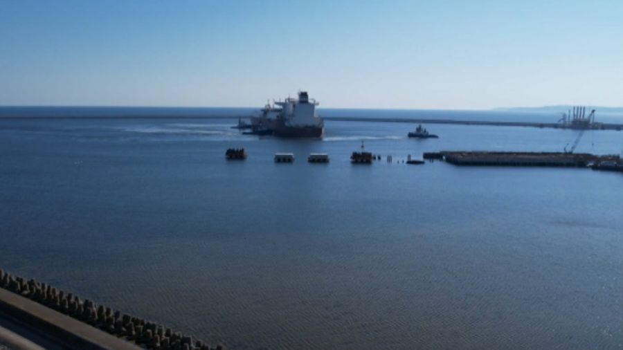 Dostawa LNG z USA Gazowiec Magnolia wpłynął do gazoportu w Świnoujściu
