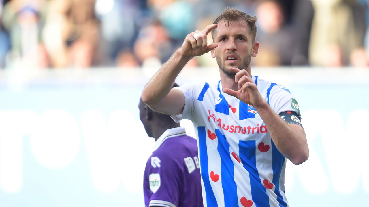 Eredivisie. Paweł Bochniewicz z drugim golem w sezonie dla SC ... Eredivisie. Paweł Bochniewicz z drugim golem w sezonie dla SC ...