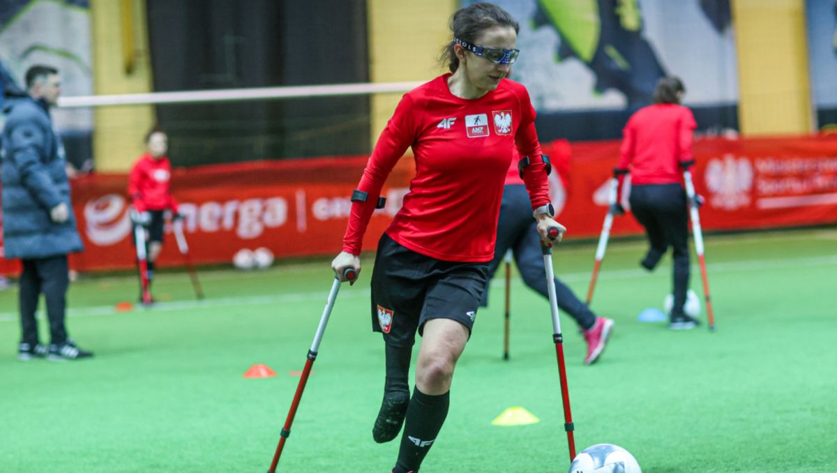 Amp futbolistka kajakarką. "Byłam zaskoczona. Obawiałam się, że się ...