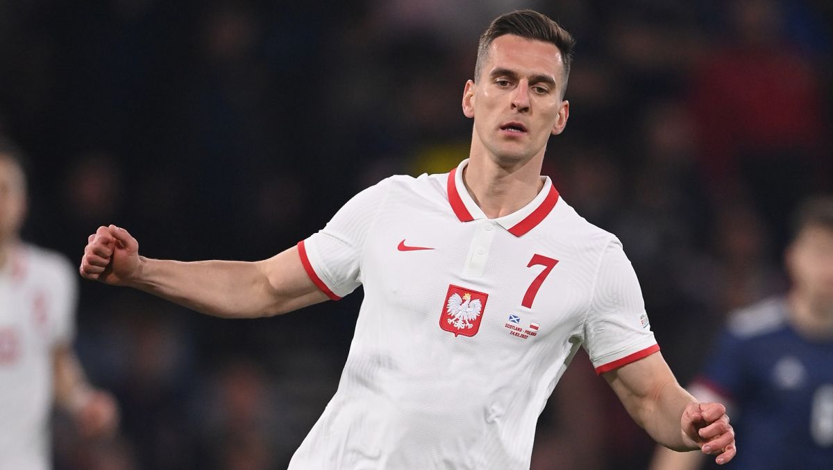 La Liga. Juventus wybrał Milika. Depay zostanie w Barcelonie? | TVP SPORT