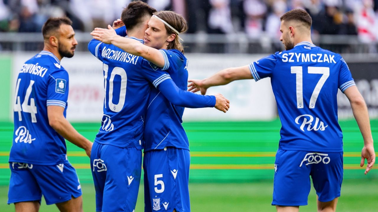 Lech chce ściągnąć szwedzkiego stopera. Alex Douglas blisko Kolejorza ...