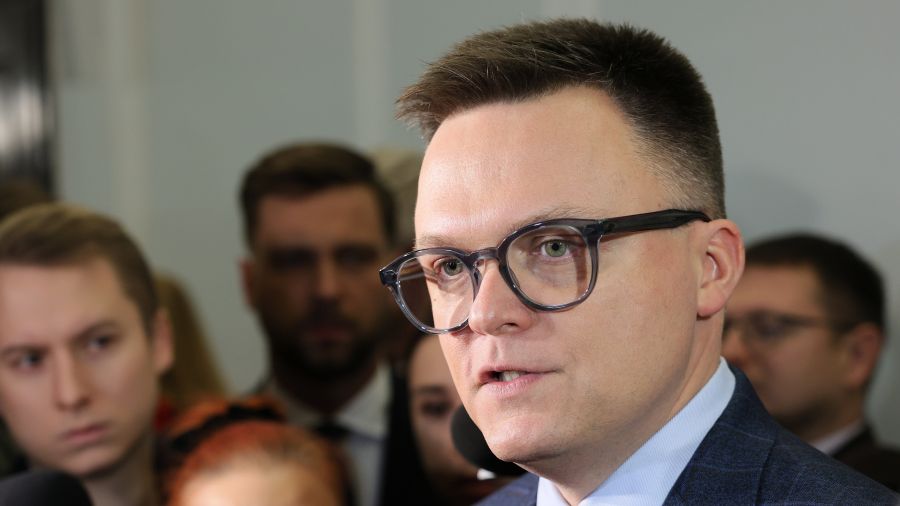 Hołownia o edukacji seksualnej i antykoncepcji