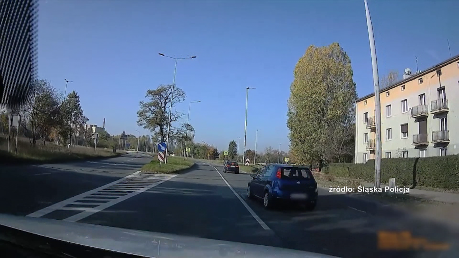 O włos od tragedii. Nieodpowiedzialne zachowanie 70-letniego kierowcy O włos od tragedii. Nieodpowiedzialne zachowanie 70-letniego kierowcy