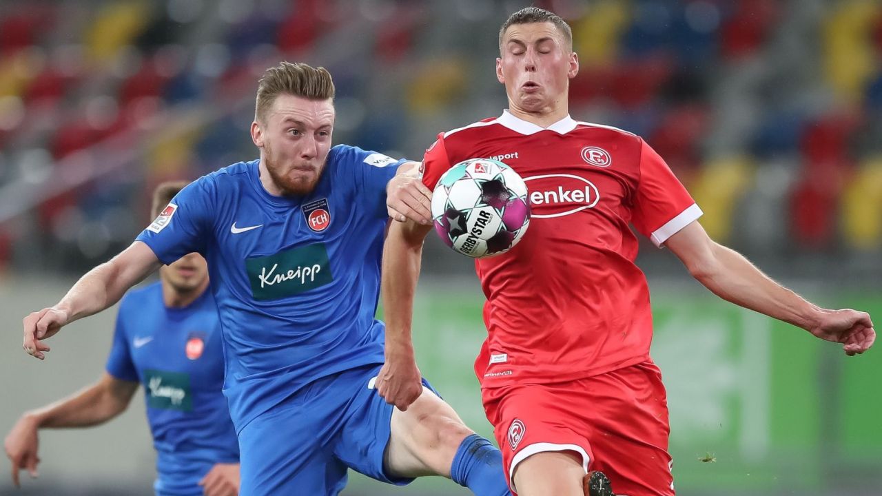 Jakub Piotrowski rozegrał pełny mecz w barwach Fortuny Duesseldorf ...