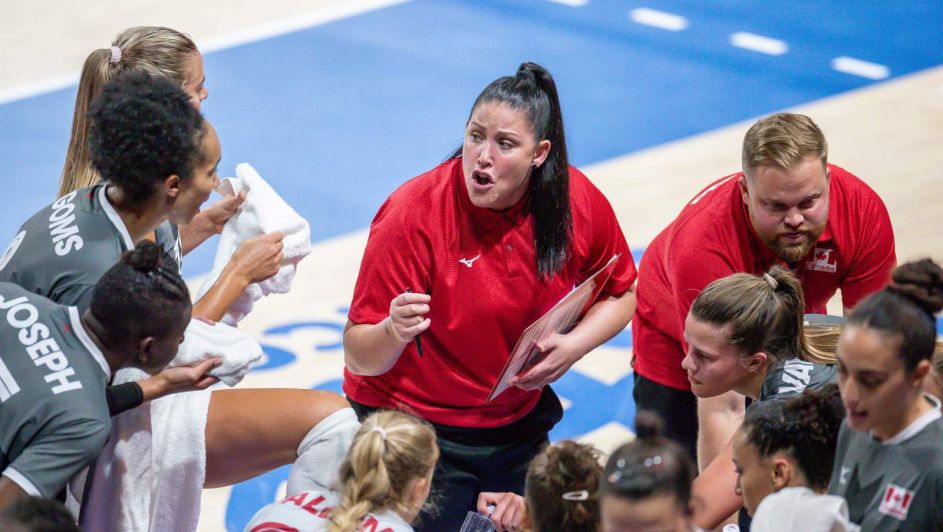 W poniedziałek urodziła dziecko, w piątek prowadziła trening. Shannon ...