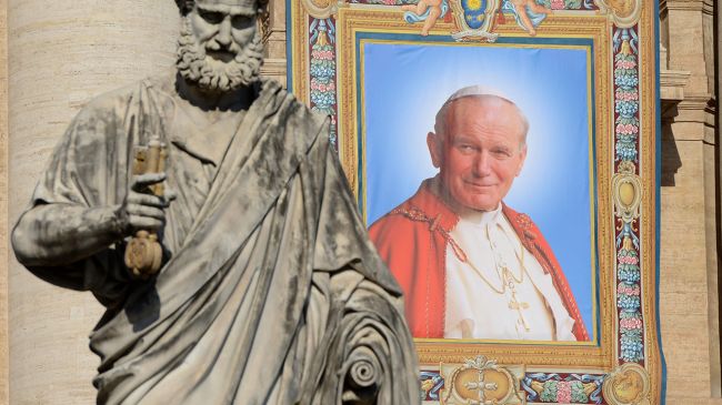 Świat wstrzymał oddech. 43 lata od zamachu Ali Agcy na papieża Jana ...