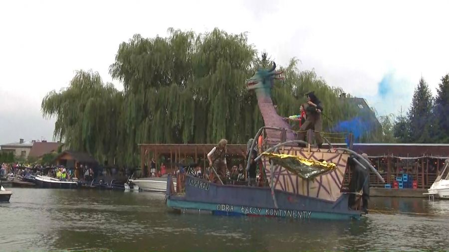 27. Mistrzostwa Polski w Pływaniu na Byle Czym [WIDEO]