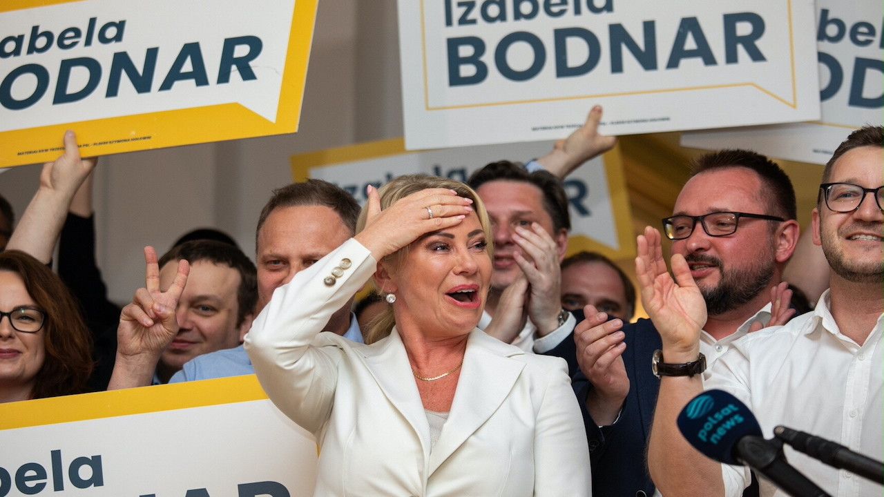 Izabela Bodnar złożyła rezygnację z członkostwa w Polsce 2050. Krytykuje Szymona Hołownię | TVP INFO