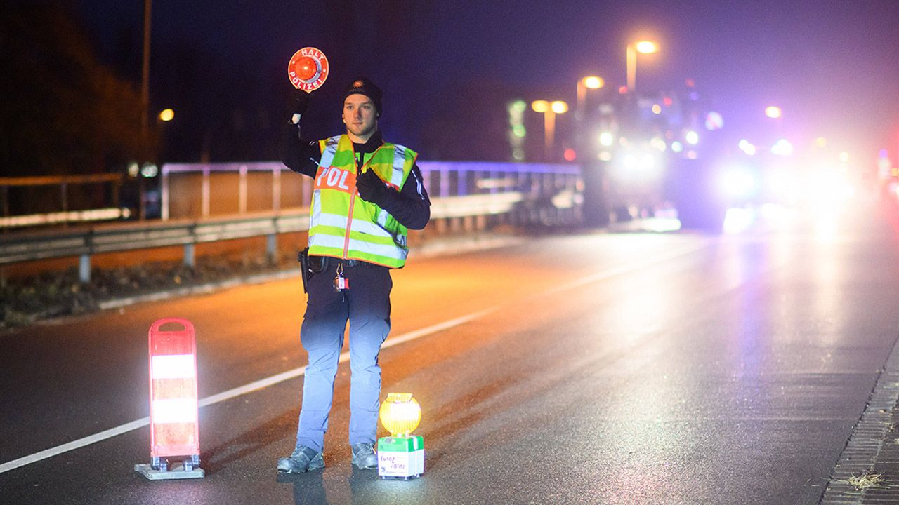 Niemcy. Wypadek polskiego busa na autostradzie A2 w Niemczech. Są ...