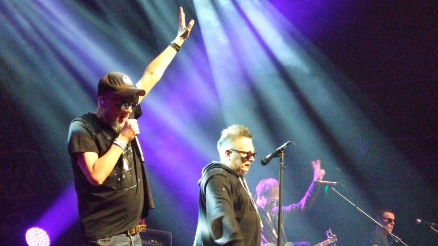 T. Love - T. Live! Legenda rocka zagrała w Łodzi