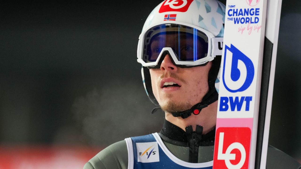 Skoki narciarskie. Miał covid przed IO Pekin 2022. Johann Andre Forfang ... Skoki narciarskie. Miał covid przed IO Pekin 2022. Johann Andre Forfang ...