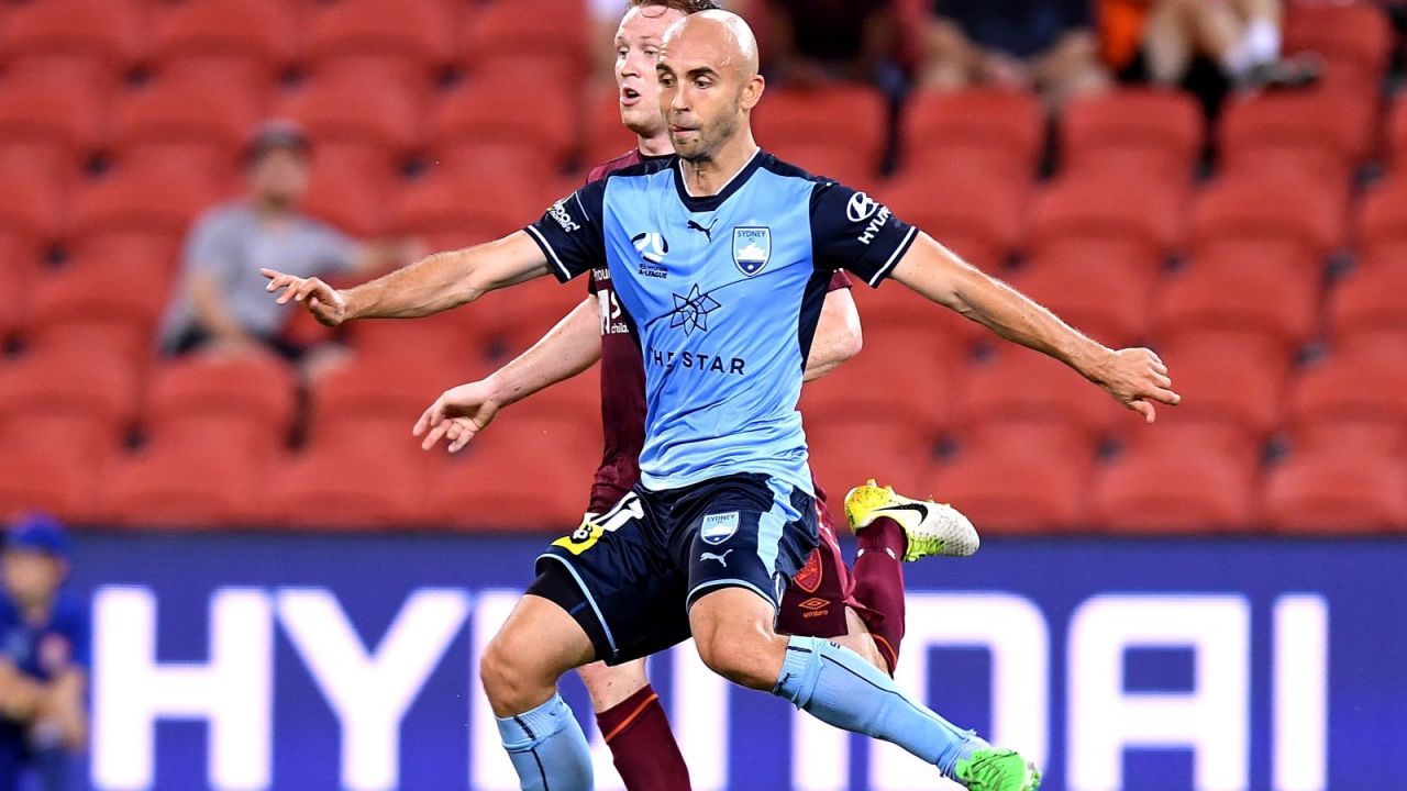 Mierzejewski wciąż w formie. Kolejna asysta [zobacz skrót] | TVP SPORT