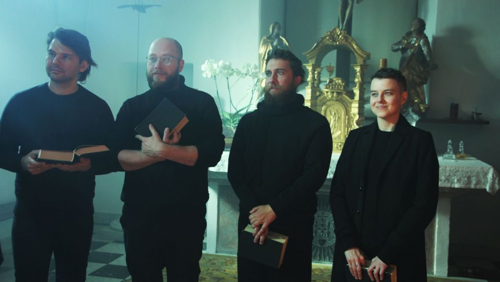 Muzyczny film dokumentalny „Pieśni o wieczności. Adam Strug i zespół ...