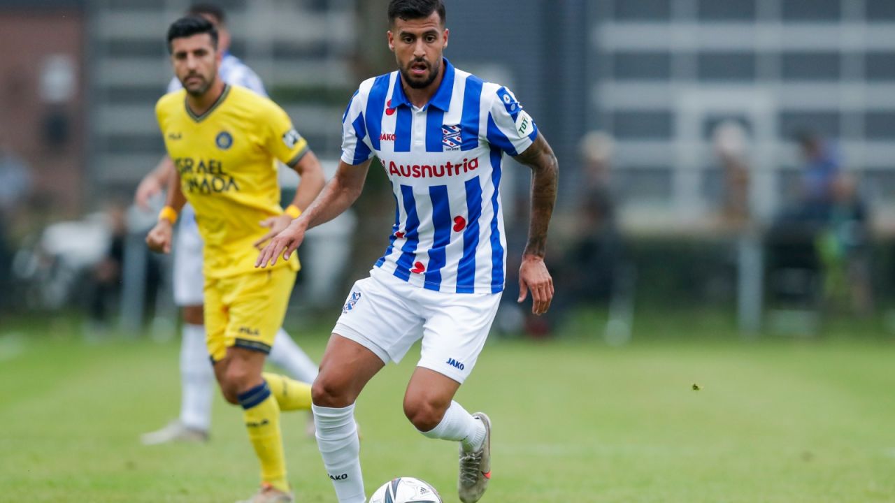 Eredivisie. Rami Kaib doznał kontuzji podczas jedzenia marchewki | TVP ...