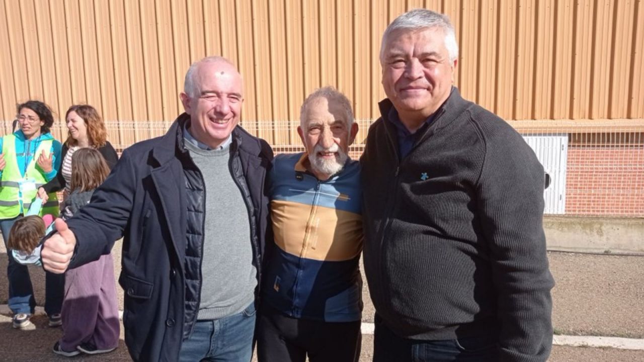 Kolarstwo. 81-latek pobił rekord! Przejechał ponad 400 kilometrów w ...