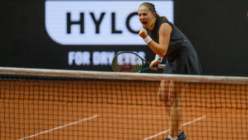 Jelena Ostapenko na taki sukces czekała osiem lat. A mogła zostać ...