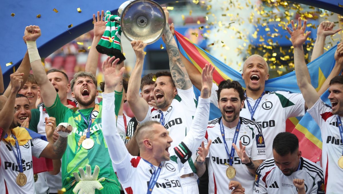 Legia Warszawa i transfery latem. Są pierwsze konkrety! Michał Żewłakow mówi wprost | TVP SPORT