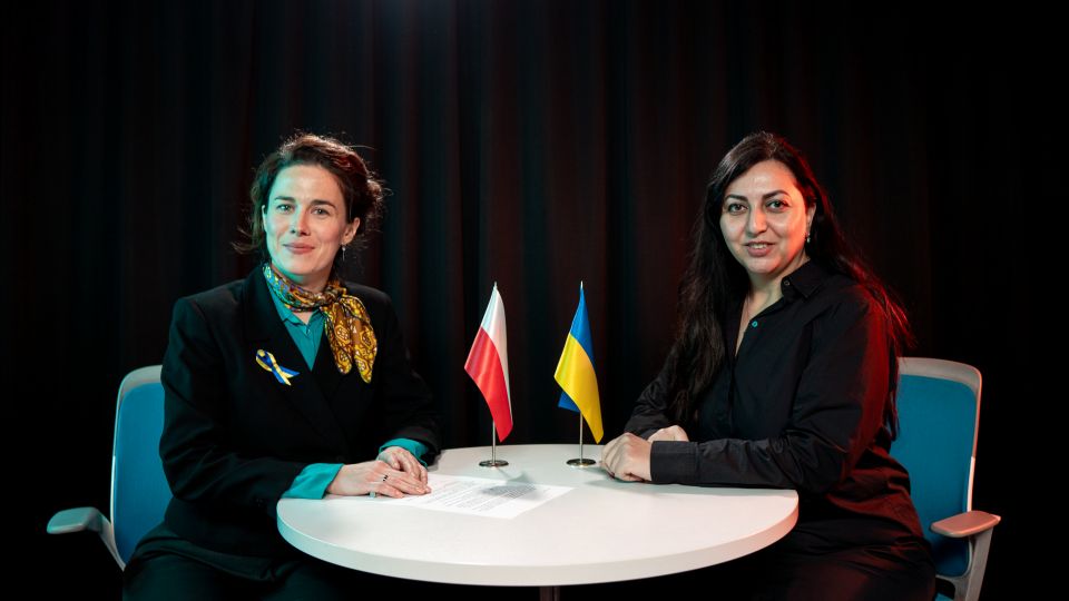 "Mery Akopian" - wywiad Anna Kostrzewska