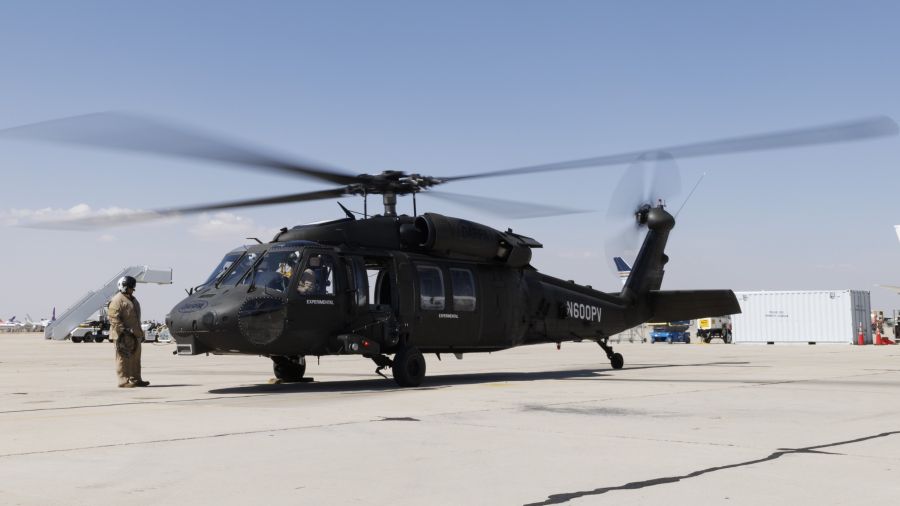 apache helicopter black hawk