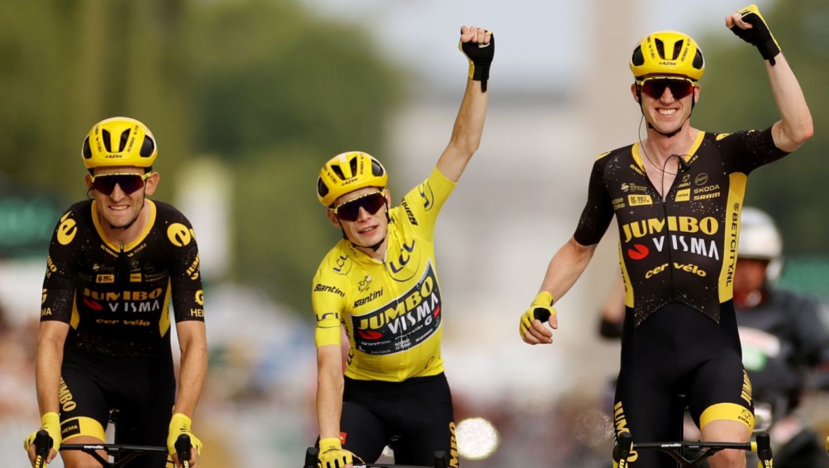 Kolarstwo. Drużyna Jumbo-Visma zmieniła nazwę na Visma-Lease a Bike ...