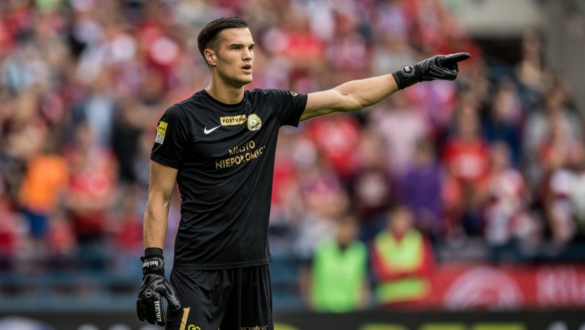 PKO Ekstraklasa. Puszcza Niepołomice wspiera Kewina Komara. "Może na ...