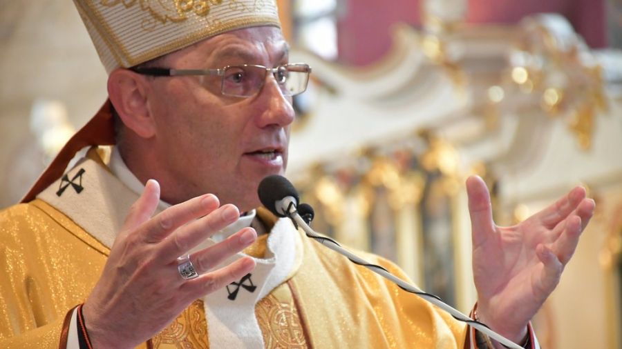 Prymas Polski: Eucharystia buduje Kościół