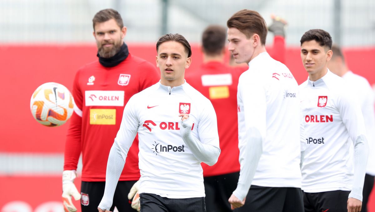 Fernando Santos postawi na Michała Karbownika. Kto zagra w meczu Czechy – Polska w el. ME? | TVP ...