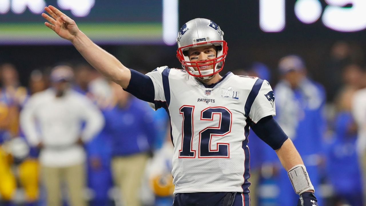 Tom Brady nowy kontrakt w NFL (sport.tvp.pl)
